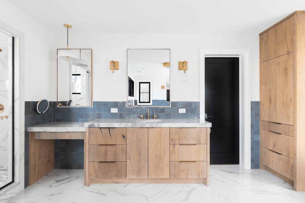 Custom Bathroom Vanities: Luxury Personalized Redefined A1